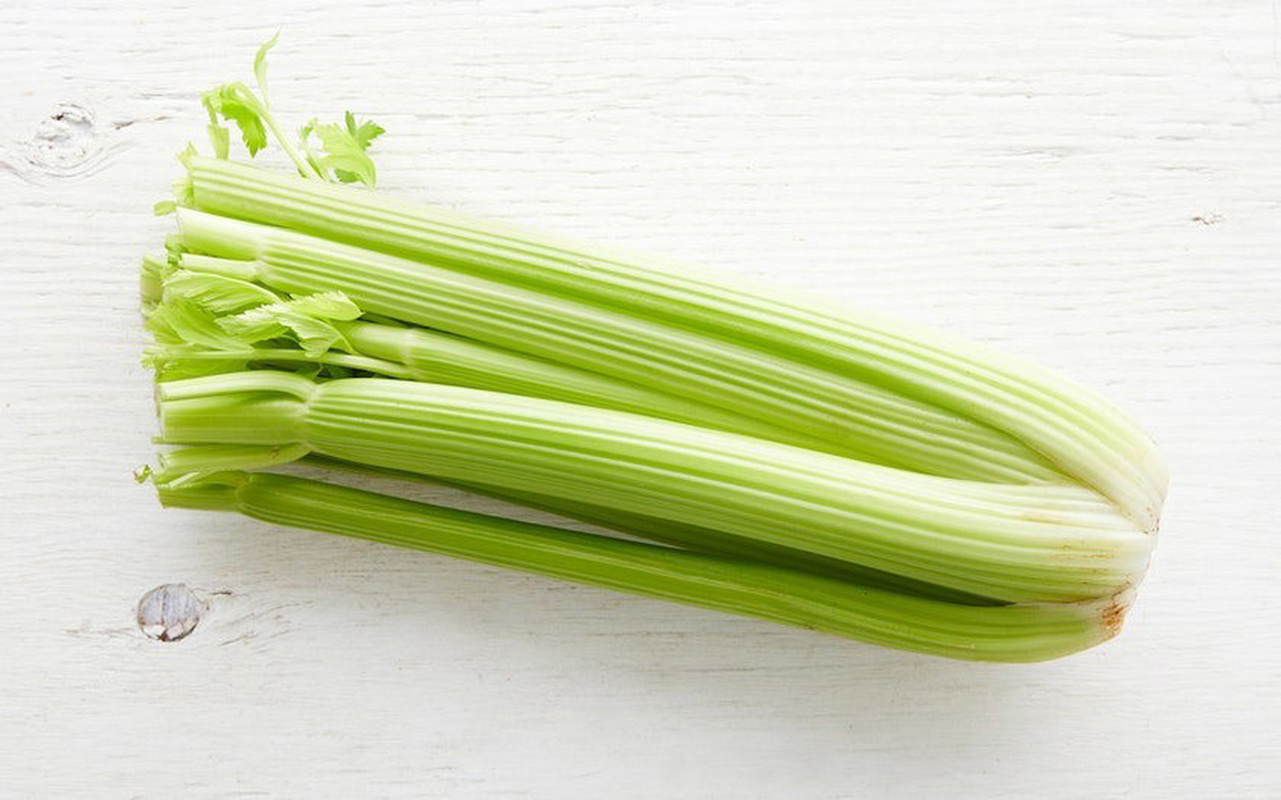 Celery Bunch Organic (250g) | Cork Rooftop Farm - Cork | Cork Rooftop Farm